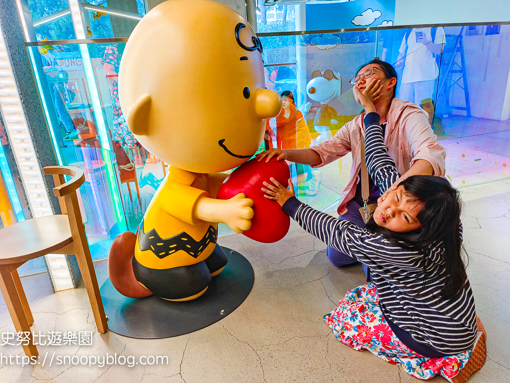 【韓國釜山】Snoopy Place Busan｜釜山SNOOPY咖啡廳～可愛史努比公仔陪喝咖啡，SNOOPY迷打卡朝聖景點 @史努比遊樂園