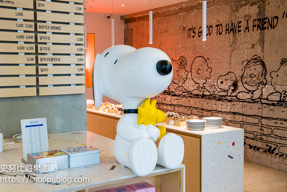 【韓國釜山】Snoopy Place Busan｜釜山SNOOPY咖啡廳～可愛史努比公仔陪喝咖啡，SNOOPY迷打卡朝聖景點 @史努比遊樂園